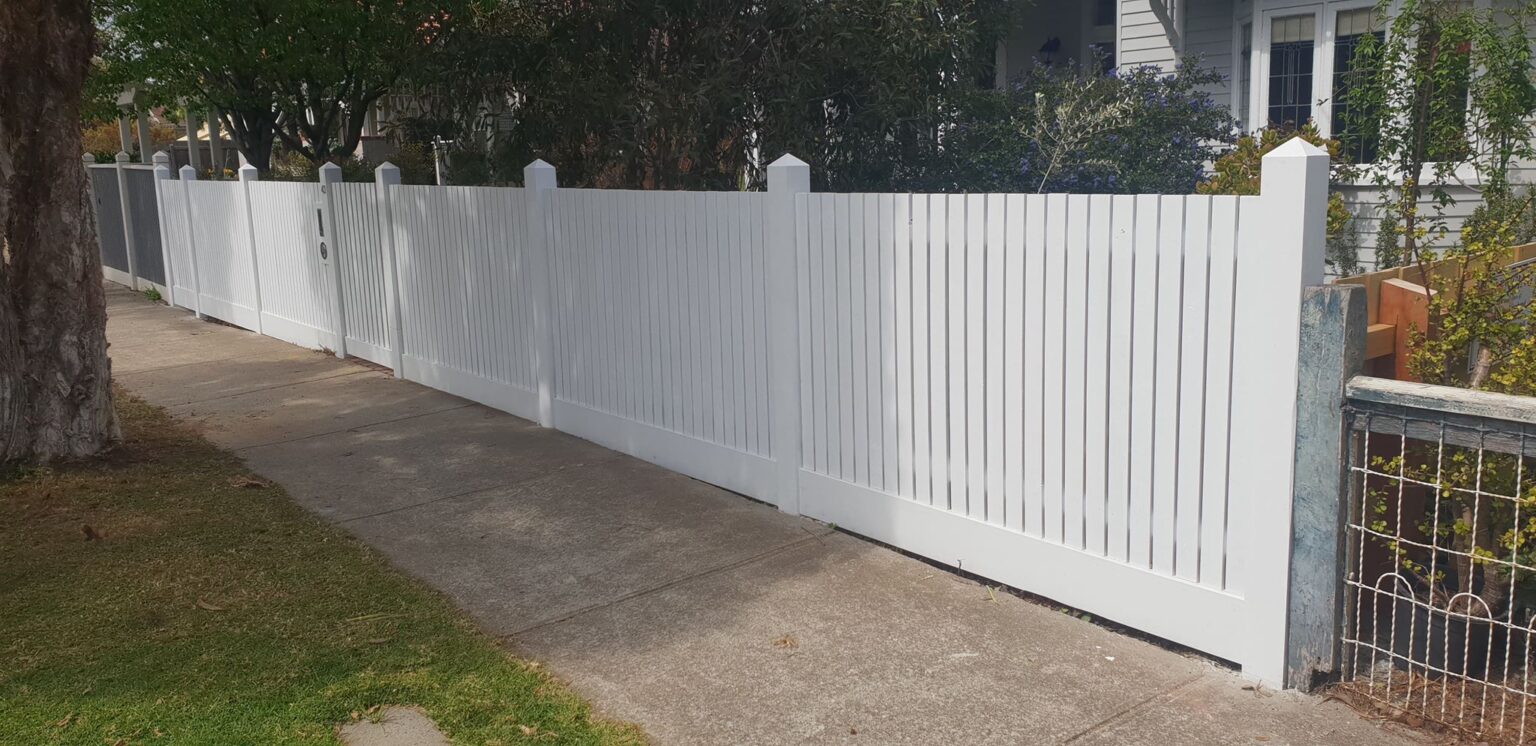 Top 10 Timber Fence Designs | Rustic to Modern Fence Ideas